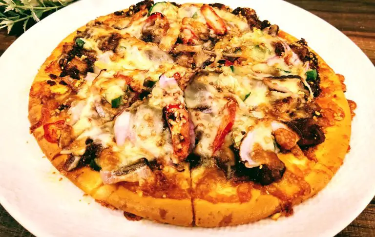 How Big is a 9 inch Pizza - Acadia House Provisions